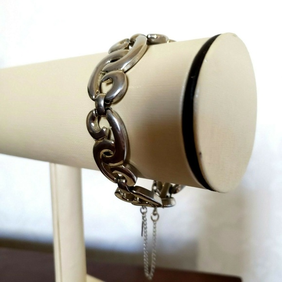 Monet | Jewelry | Vintage Monet Silver Tone Curly Q Link Bracelet ...